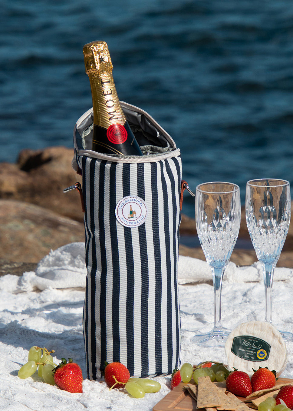 Mini Champagne and Cheese Hamper– The Balmoral Hamper Club